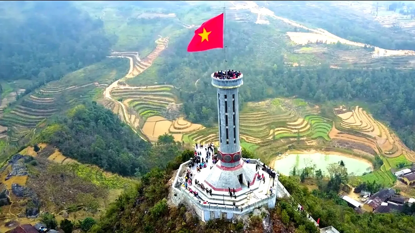 Cột cờ Lũng Cú: Biểu tượng cực Bắc của Tổ quốc